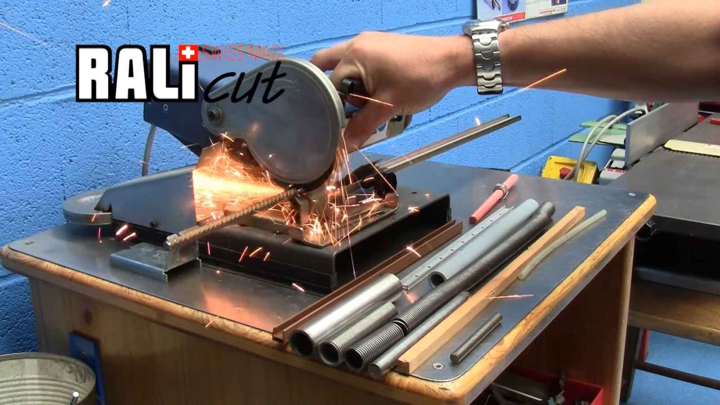 Precision cut-off saw with ultra fast speed